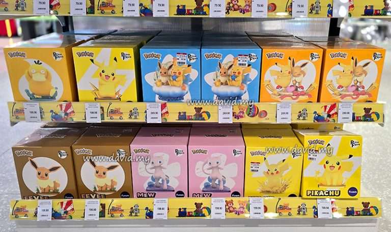 Pokemon Centre in Malaysia at One Utama - David Explores